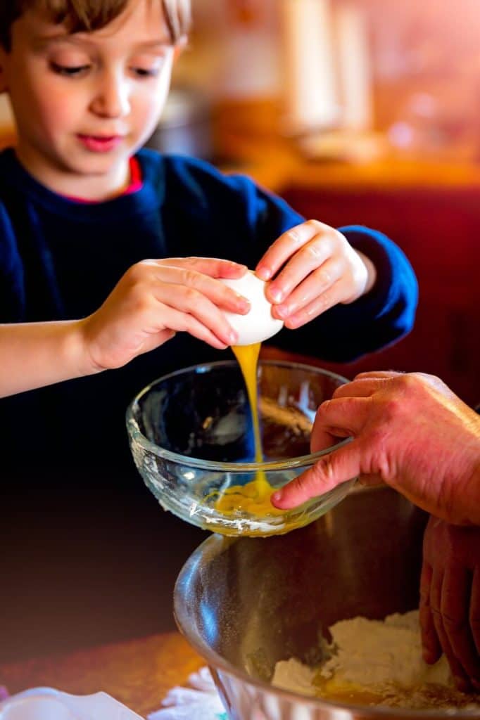 6 Practical Ways Children Can Help With Hospitality